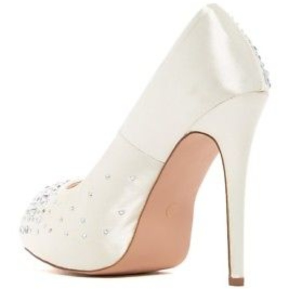 Lauren Lorraine | Shoes | Nib Lauren Lorraine Eden Peep Toe Pump | Poshmark